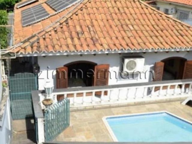 CASA SOBRADO ALTO DA LAPA 4 DORMITÓRIOS E PISCINA