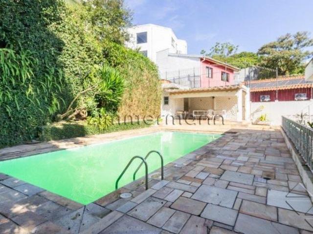 CASA SOBRADO ALTO DA LAPA 5 DORMITÓRIOS 4 VAGAS