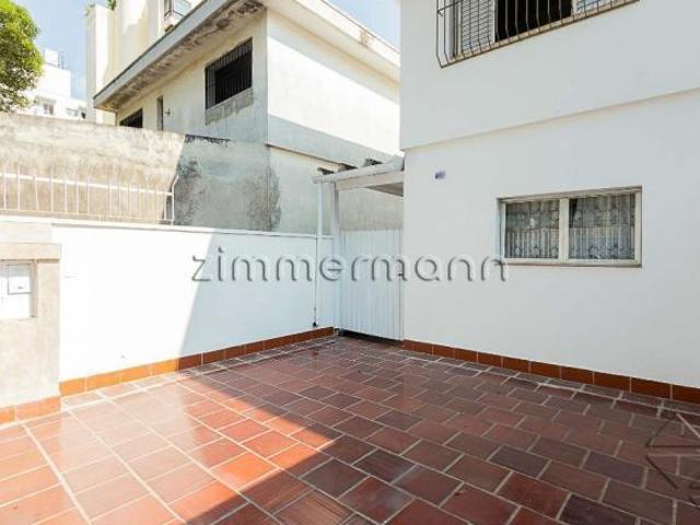CASA SOBRADO ALTO DE PINHEIROS 3 DORMITÓRIOS