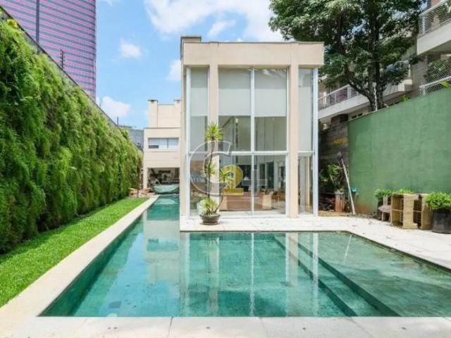 CASA SOBRADO ALTO DE PINHEIROS 3 SUITES 2 VAGAS