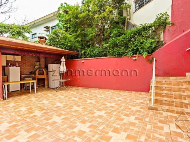 CASA SOBRADO ALTO DE PINHEIROS 2 DORMITORIOS