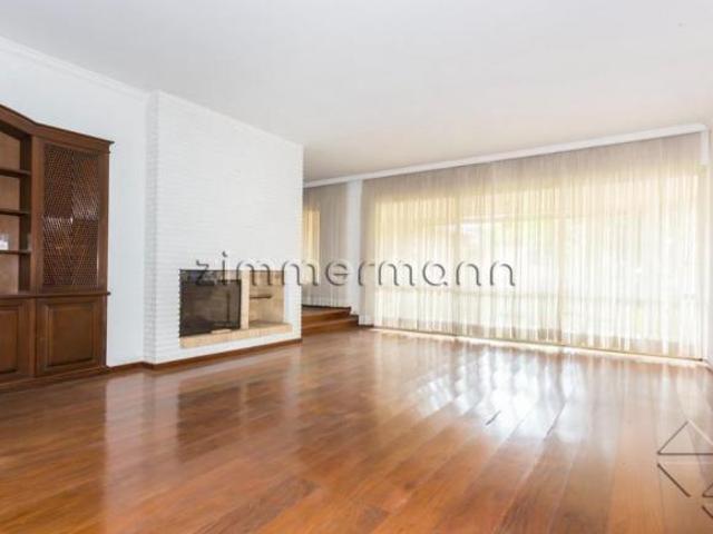 CASA SOBRADO ALTO DE PINHEIROS 4 DORMITÓRIOS