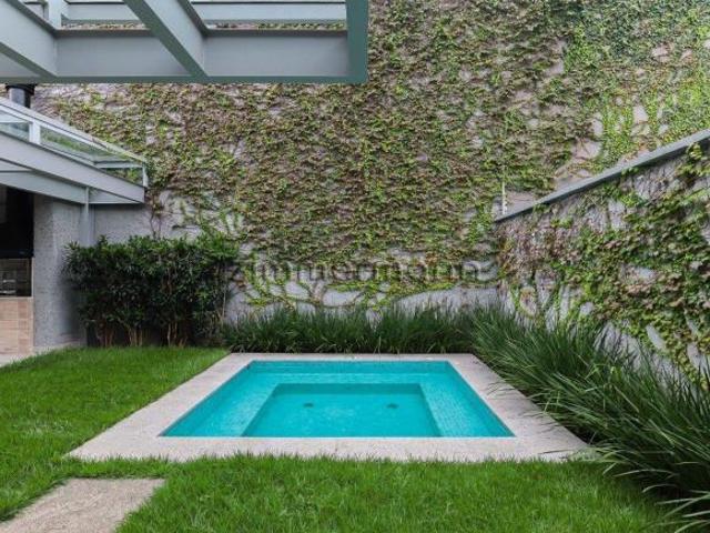 CASA SOBRADO ALTO DE PINHEIROS 4 DORMITÓRIOS 5 VAGAS