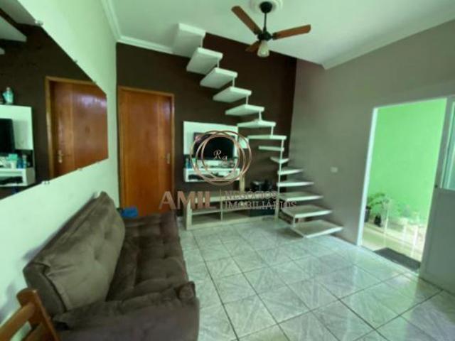 Casa Sobrado / Altos do Bosque / 04 dormitórios / 01 Suíte / 165m²/ São José dos Campos