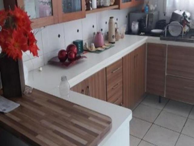 RA AMIL VENDE Casa Sobrado / 3 Dormitórios 1 suíte / 150m² / Bosque dos Ipês