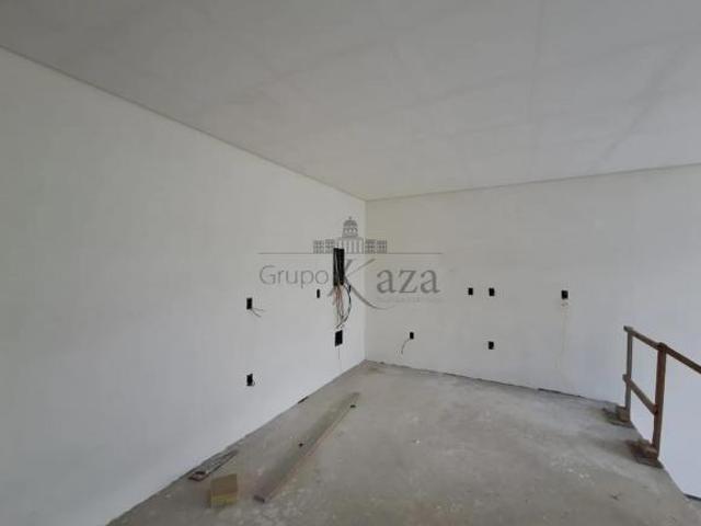 Casa Sobrado Bairro Floresta Residencial Reserva Rudá 3 Dormitórios 235m²