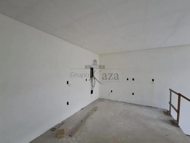 Casa Sobrado Bairro Floresta Residencial Reserva Rudá 3 Dormitórios 235m²