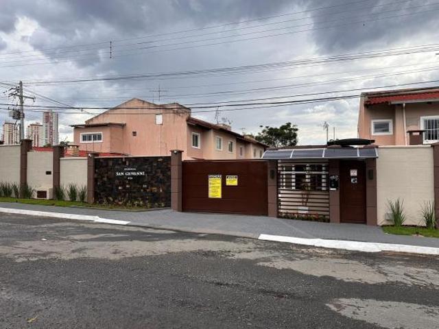 Casa Sobrado Geminado Residencila San Giovanni Casa em Condomínio com 3 Quarto s por R$ 690000.00
