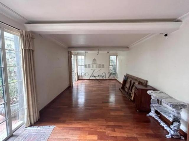 Casa Sobrado Granja Julieta 4 Dormitórios 261m²
