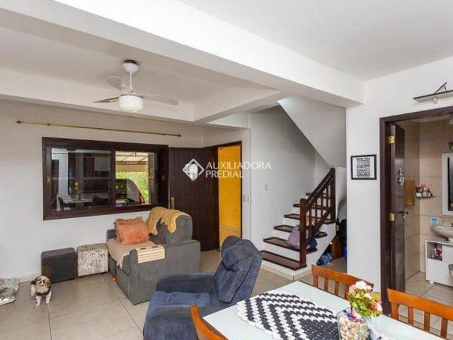 Casa sobrado de 3 dormitórios