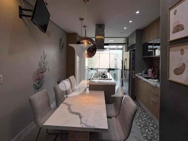 Casa Sobrado de 155m², 3 dormitórios, sendo 1 Suíte e 3 Vagas na Vila Carrão