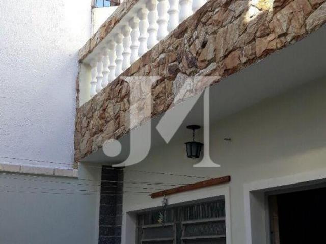 Casa sobrado de 230m², 3 Dormitórios sendo 1 Suíte e 1 Escritório com 3 Vagas na Vila Matilde