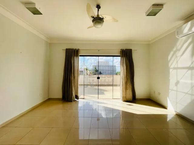 Casa sobrado de 297m² com 04 quartos para locação em condomínio Jardim Saint Gerard