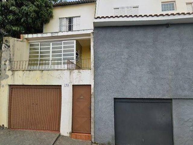 Casa sobrado de 2 quartos, 1 vaga, R. Saramenha, 153 Sumaré, Metrô Vila Madalena