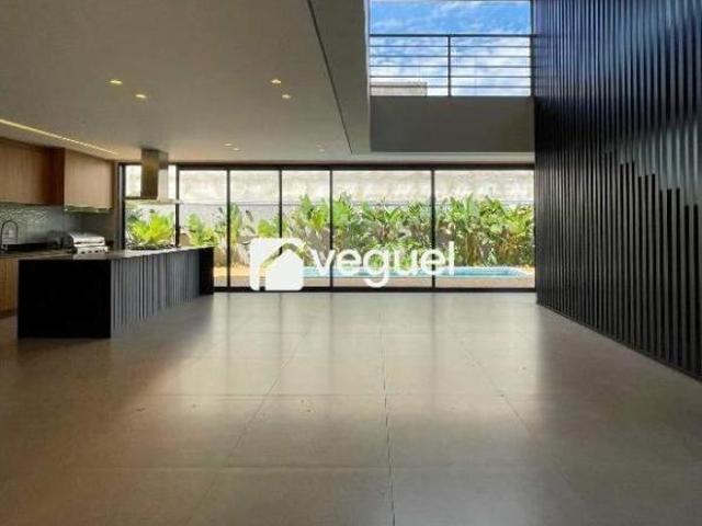 Casa Sobrado de 417m² com 3 quartos, 3 suítes à venda no Vila do Golf Ribeirão Preto/SP