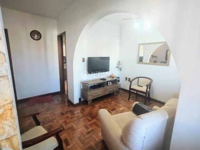 Casa Sobrado de 4 quartos vaga coberta Bairro Costa e Silva Porto Alegre RS