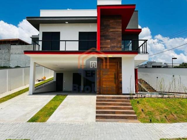 Casa Sobrado de Condominio em Rio abaixo Atibaia, SP