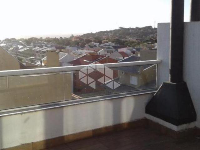Casa / Sobrado de Alto Padrão à Venda Loteamento Caminhos do Sol | Bairro Guarujá Porto Alegre
