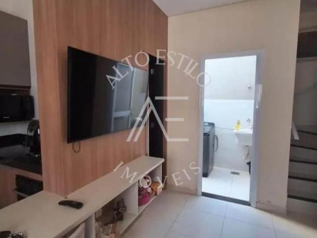 Casa sobrado em cond 99mt 2 quartos 2 banheiros Sumarezinho