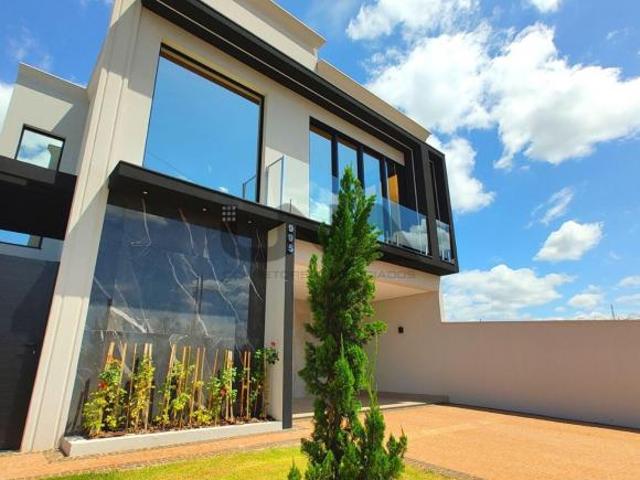 Casa Sobrado em Condomínio