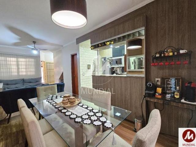 Casa sobrado em condominio 2 dormitórios, cozinha planejada, portaria 12 horas, em condomínio fech
