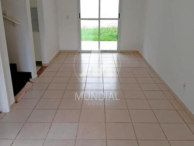 Casa sobrado em condominio 3 dormitórios/suite, cozinha planejada, portaria 24 horas, em condomíni