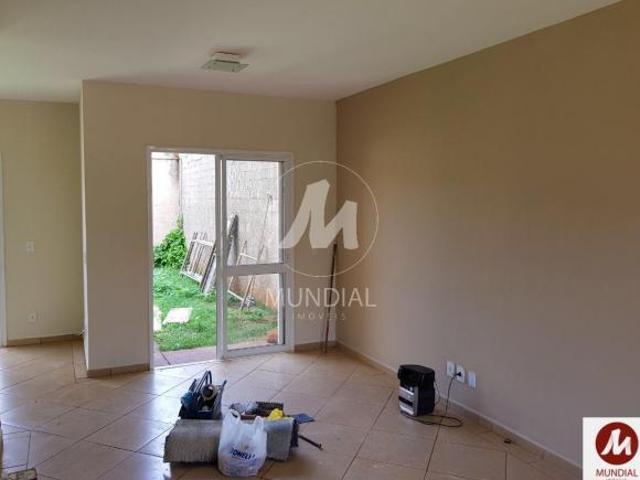 Casa sobrado em condominio 3 dormitórios/suite, portaria 24 horas, em condomínio fechado
