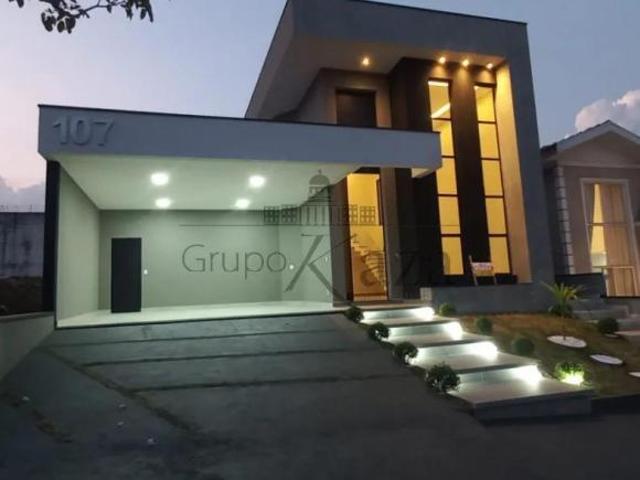 Casa Sobrado em Condomínio Bairro da Grama Condomínio Terras do Vale 220m² 3 Dormitórios