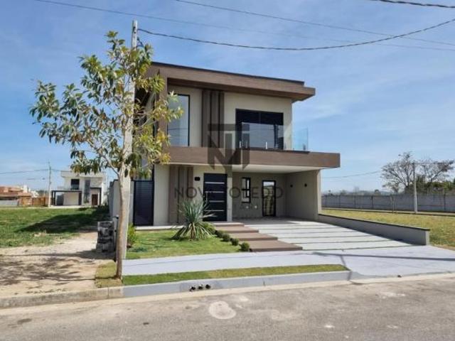 CASA SOBRADO EM CONDOMÍNIO FECHADO Á VENDA 233m² 3 DORMITÓRIOS 1 SUÍTE VEREDA DOS CAMPOS SJC