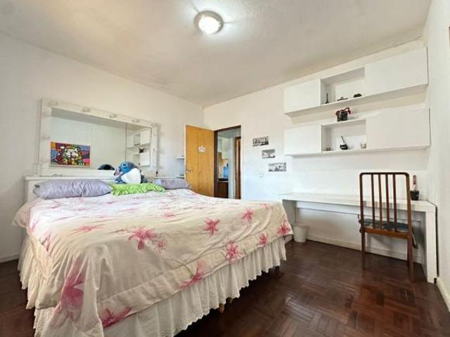 Casa sobrado em Condomínio Jardim Botânico