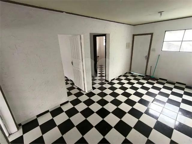 Casa / Sobrado em Condomínio para Locação em Taboão da Serra/SP Cidade Intercap 2 Quartos