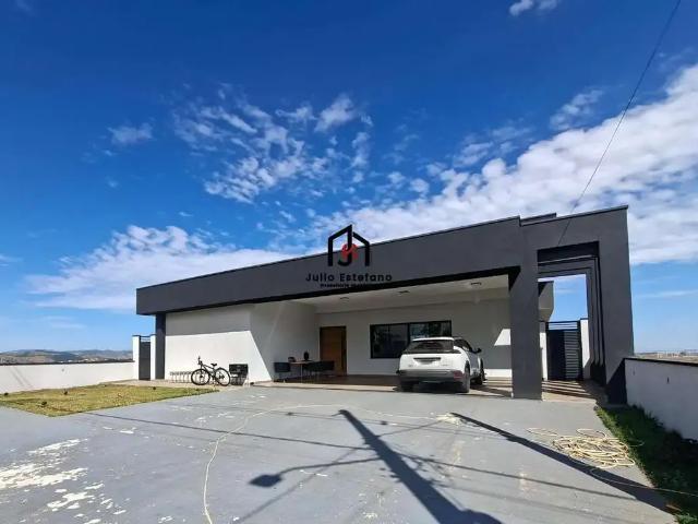 Casa / Sobrado em Condomínio para Locação em Taubaté/SP Campos do Conde 4 Quartos