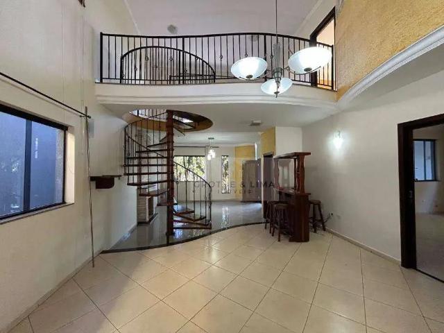 Casa / Sobrado em Condomínio para Locação em Taubaté/SP Esplanada Independência 2 Quartos