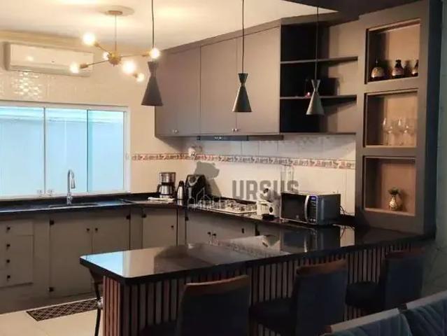Casa / Sobrado em Condomínio para Locação em Taubaté/SP Jardim Oasis 3 Quartos
