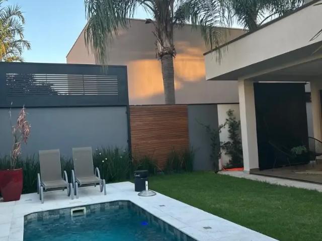 Casa / Sobrado em Condomínio para Locação em Taubaté/SP Jardim das Nações 3 Quartos