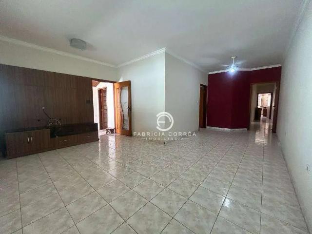 Casa / Sobrado em Condomínio para Locação em Taubaté/SP Parque Esperança 3 Quartos