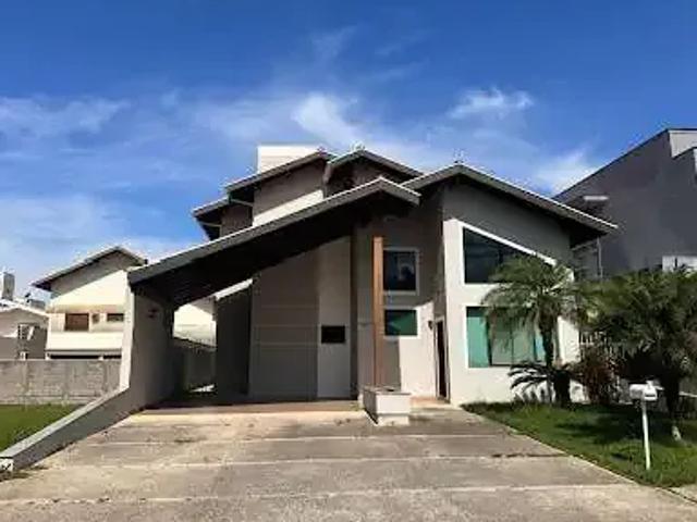 Casa / Sobrado em Condomínio para Locação em Taubaté/SP Vila Costa 3 Quartos