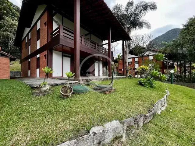 Casa / Sobrado em Condomínio para Locação em Teresópolis/RJ Carlos Guinle 5 Quartos