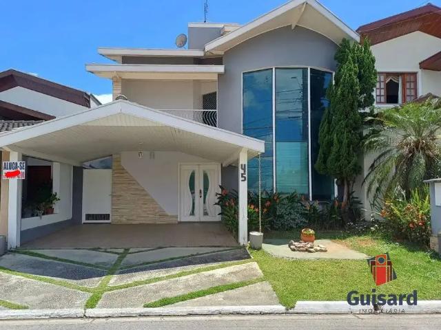 Casa / Sobrado em Condomínio para Locação em Tremembé/SP Caminho Novo 3 Quartos
