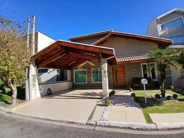 Casa / Sobrado em Condomínio para Locação em Tremembé/SP Campos do Conde 3 Quartos