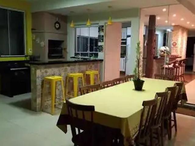 Casa / Sobrado em Condomínio para Locação em Tremembé/SP Campos do Conde 3 Quartos
