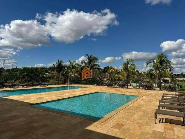 Casa / Sobrado em Condomínio para Locação em Uberaba/MG Beija Flor II 3 Quartos