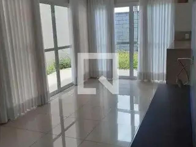 Casa / Sobrado em Condomínio para Locação em Uberlândia/MG Buritis 3 Quartos