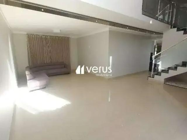 Casa / Sobrado em Condomínio para Locação em Uberlândia/MG Gávea