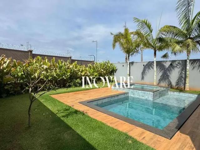 Casa / Sobrado em Condomínio para Locação em Uberlândia/MG Gávea 4 Quartos