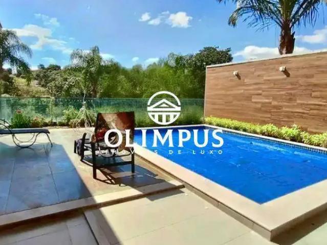 Casa / Sobrado em Condomínio para Locação em Uberlândia/MG Gávea 5 Quartos