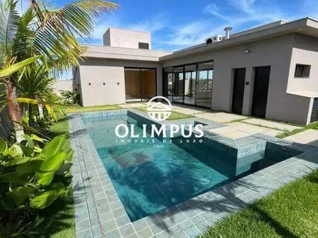 Casa / Sobrado em Condomínio para Locação em Uberlândia/MG Granja Marileusa 4 Quartos