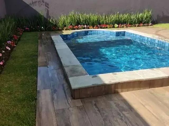 Casa / Sobrado em Condomínio para Locação em Uberlândia/MG Granja Marileusa 4 Quartos