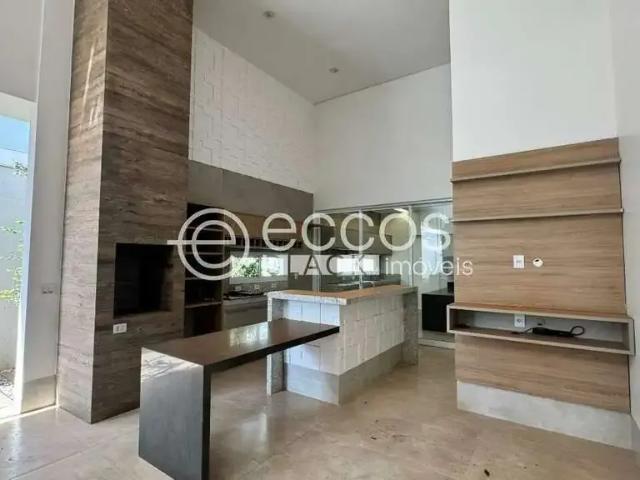 Casa / Sobrado em Condomínio para Locação em Uberlândia/MG Granja Marileusa 3 Quartos