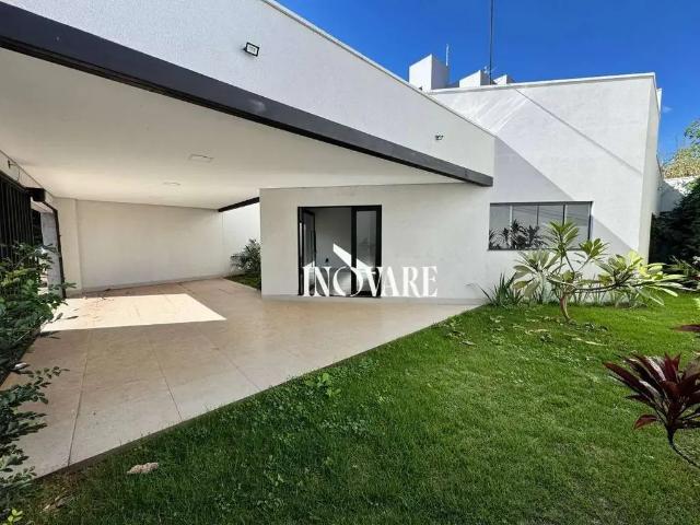 Casa / Sobrado em Condomínio para Locação em Uberlândia/MG Jardim Colina 3 Quartos